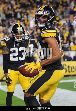 Pittsburgh Steelers safety Minkah Fitzpatrick (39) in action against ...