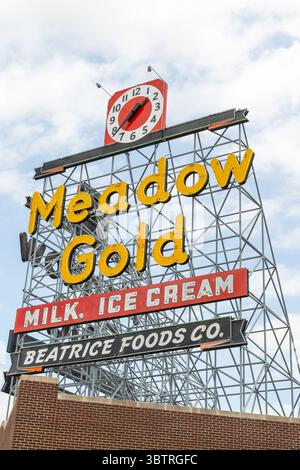 Tulsa, Oklahoma, USA - June 18th 2025 - The famous 'Stella Atom ...