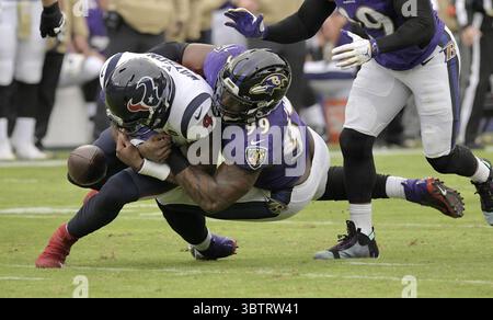 Baltimore Ravens linebacker Matthew Judon (99) rushes during an NFL ...