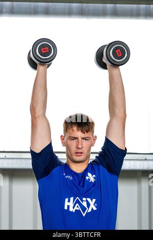 Bartosz Bialek (SV Darmstadt 98, #27) GER, FSV, SV Darmstadt 98 vs. DSC ...
