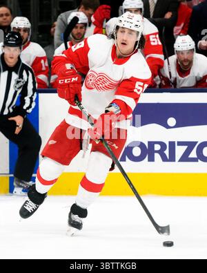 Detroit Red Wings left wing Lucas Raymond (23) passes the puck against ...