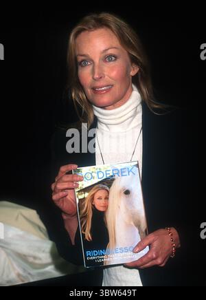BO DEREK RIDING LESSONS BOOK SIGNING CENTURY CITY LOS ANGELES USA 01 ...