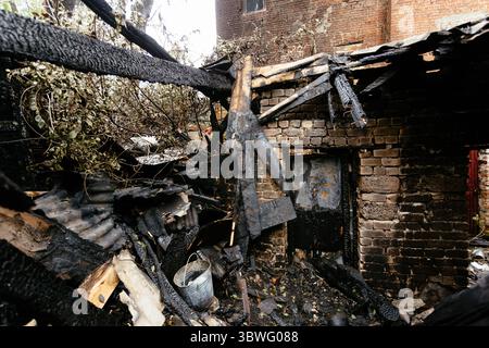 Aftermath of fire. Completely burnt house interior Stock Photo - Alamy