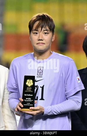 Suwon, South Korea. Credit: MATSUO. 16th July, 2025. (L-R) Rion ...