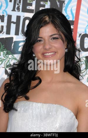 Courtney Galiano at the 2010 Teen Choice Awards - Arrivals held at the ...