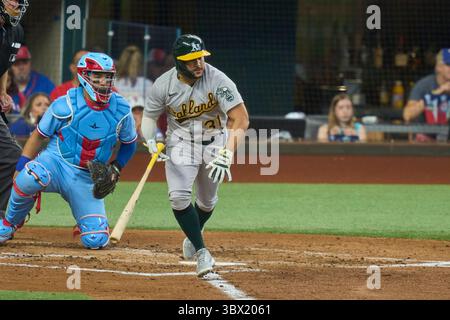 Oakland Athletics' Vimael Machin during a baseball game against the ...