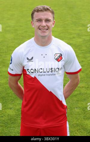 UTRECHT - (l-r) Derry John Murkin of FC Utrecht, Ruben Kluivert of ...