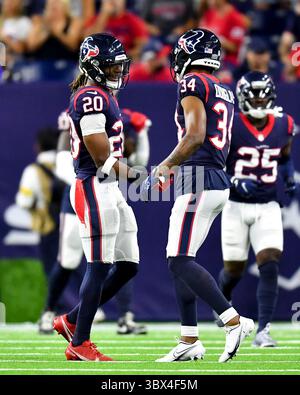 Houston Texans safety Justin Reid (20) prepares for an NFL football ...