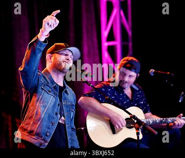 Cole Swindell performs during the 'CMT Live in the Vineyard Goes ...