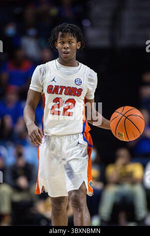 GAINESVILLE, FL - NOVEMBER 22: Florida Gators cornerback Devin Moore ...