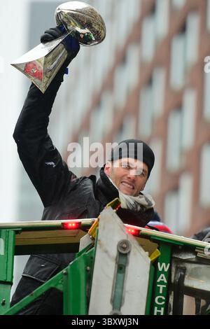 Super Bowl Trophy during victory ceremony Stock Photo - Alamy