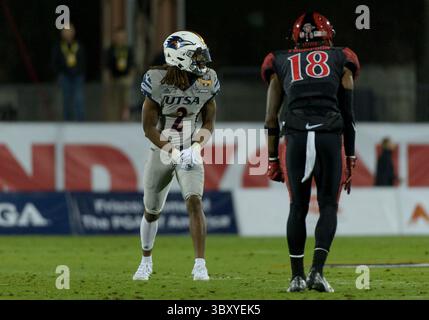 UTSA wide receiver Joshua Cephus (2) competes against Texas during the ...