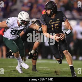 EVANSTON, ILLINOIS — JANUARY 17: Northwestern Wildcats forward Nick ...