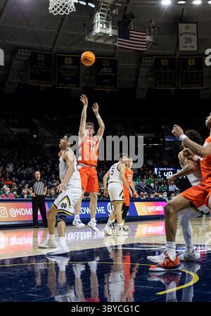 Syracuse guard Joseph Girard III (11) during the first half of an NCAA ...