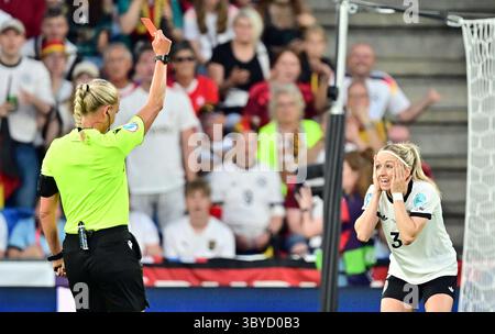 referee Tess Olofsson shows red card to Kathrin-Julia Hendrich #3 of ...