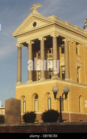Harrison County Courthouse in Marshall, Texas gets a facelift as it ...