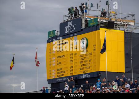 Portrush, Ireland. 20th July 2025. McIlroy on the final day of 153rd ...