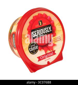 Seriously Strong original cheddar cheese spread made with Scottish ...