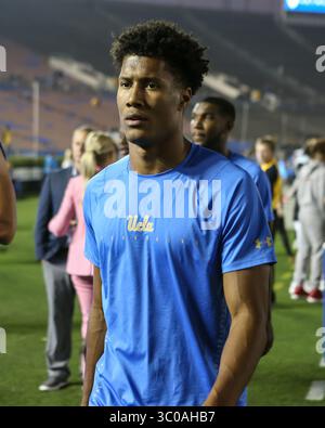 UCLA defensive back Quentin Lake warms up before an NCAA college ...
