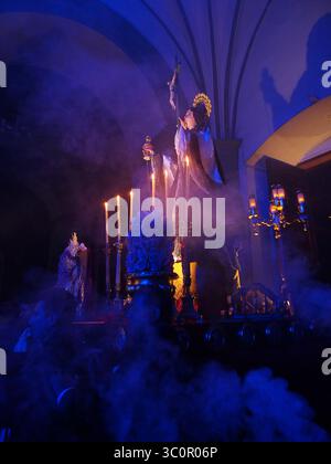 As every year at Easter, wrapped in vapors of incense and blue light ...