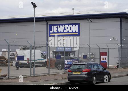 Jewson Timber Building Merchants Corporate logo signs in Barnsley ...