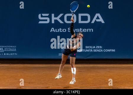 Anouk Koevermans beats Alice Rame 3-6 6-4 6-4 in Palermo Ladies Open ...
