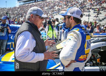 Chase Elliott before a NASCAR Cup Series auto race, Sunday, May 31 ...