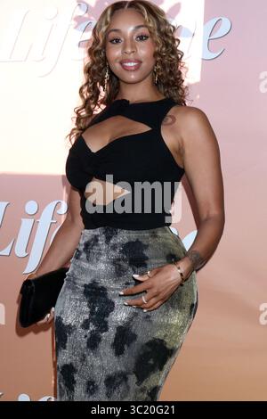 LOS ANGELES - JUL 16: LaShar Love at the Lifetime Summer Soiree Event ...