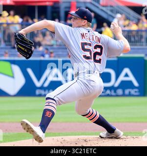 Detroit Tigers pitcher Troy Melton throws against the Minnesota Twins ...