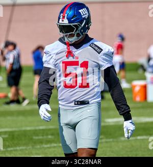 New York Giants linebacker Abdul Carter (3) address media during ...