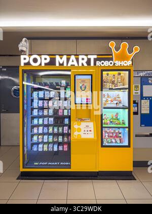 POP MART Robo Shop vending machine Stock Photo - Alamy