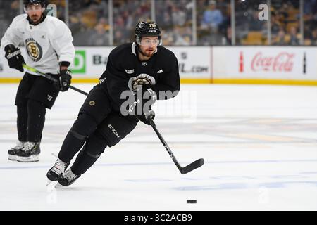 Boston Bruins' Connor Clifton plays against the Tampa Bay Lightning ...