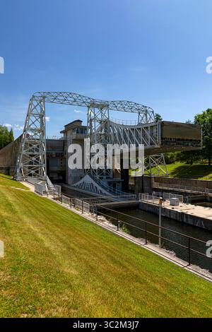 The Kirkfield Lift lock, one of a series of locks on the Trent-Severn ...