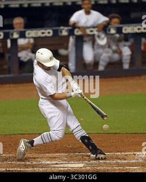 Miami Marlins shortstop Jon Berti (5) throws to first base during an ...