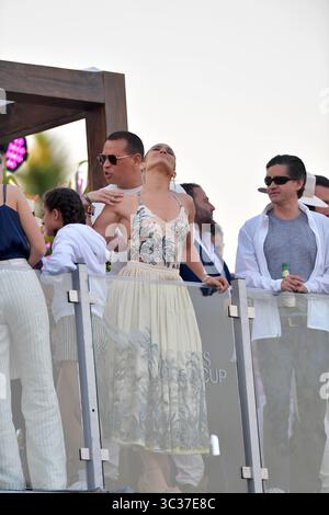 HALLANDALE, FLORIDA - JANUARY 25: Jennifer Lopez attends the 2020 ...