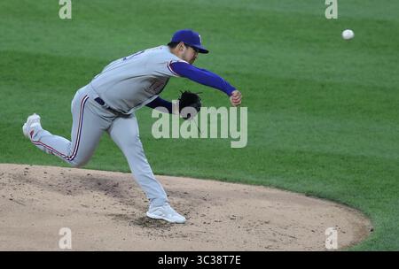 Chicago White Sox pitcher Dane Dunning trains during spring training ...
