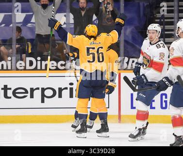 Nashville Predators left wing Michael Bunting (58) plays the Colorado ...