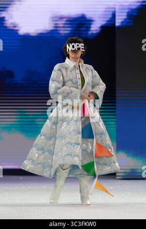 San Diego, USA. 24th July, 2025. Robert Sheehan arriving to Samuel ...