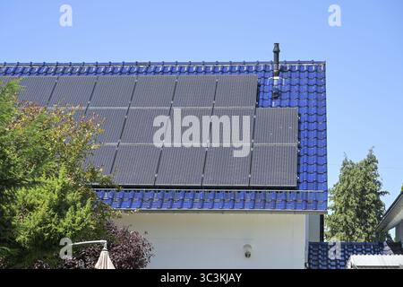 Residential building solar roof, Marzahn-Hellersdorf, Berlin, Germany ...