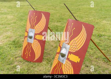 Ancient Roman legionary red shields Stock Photo - Alamy