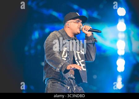 Napoli, Italy. 25th July, 2025. Italian rapper Emanuele Palumbo known ...