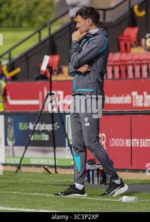West Bromwich Albion Manager Ryan Mason gives his team instructions ...