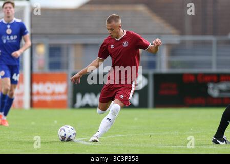 Archie Tamplin, of Chelmsford City, seen entering Melbourne Stadium ...