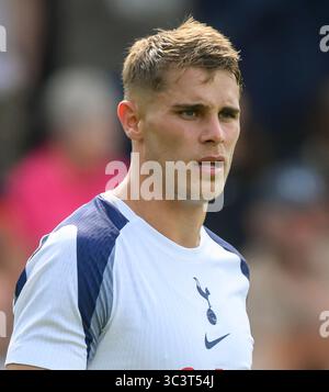 Tottenham's Micky van de Ven portrait during Paris Saint-Germain FC vs ...