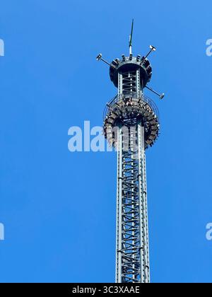Drop Tower free fall ride at Canada's Wonderland amusement park Stock ...
