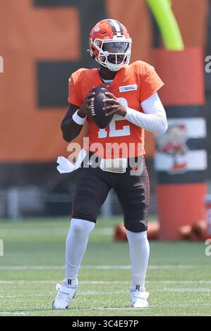 Cleveland Browns quarterback Shedeur Sanders arrives for an NFL ...