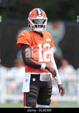 Cleveland Browns quarterback Shedeur Sanders (12) is announced before ...