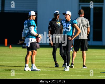 Jacksonville Jaguars running back LeQuint Allen Jr. (36) runs onto the ...