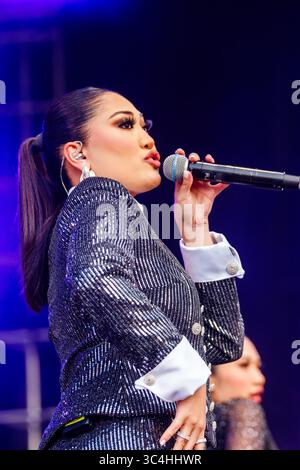 Edmonton, Canada. 27th July, 2025. Justin Jeffre of 98 Degrees seen performing live on stage at ...