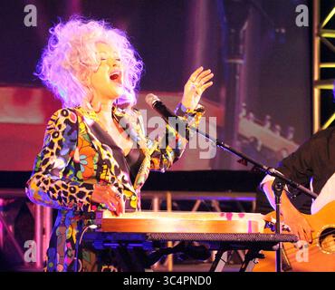 September 16, 2018 - Cyndi Lauper performs during the Hawaii Five-O and ...